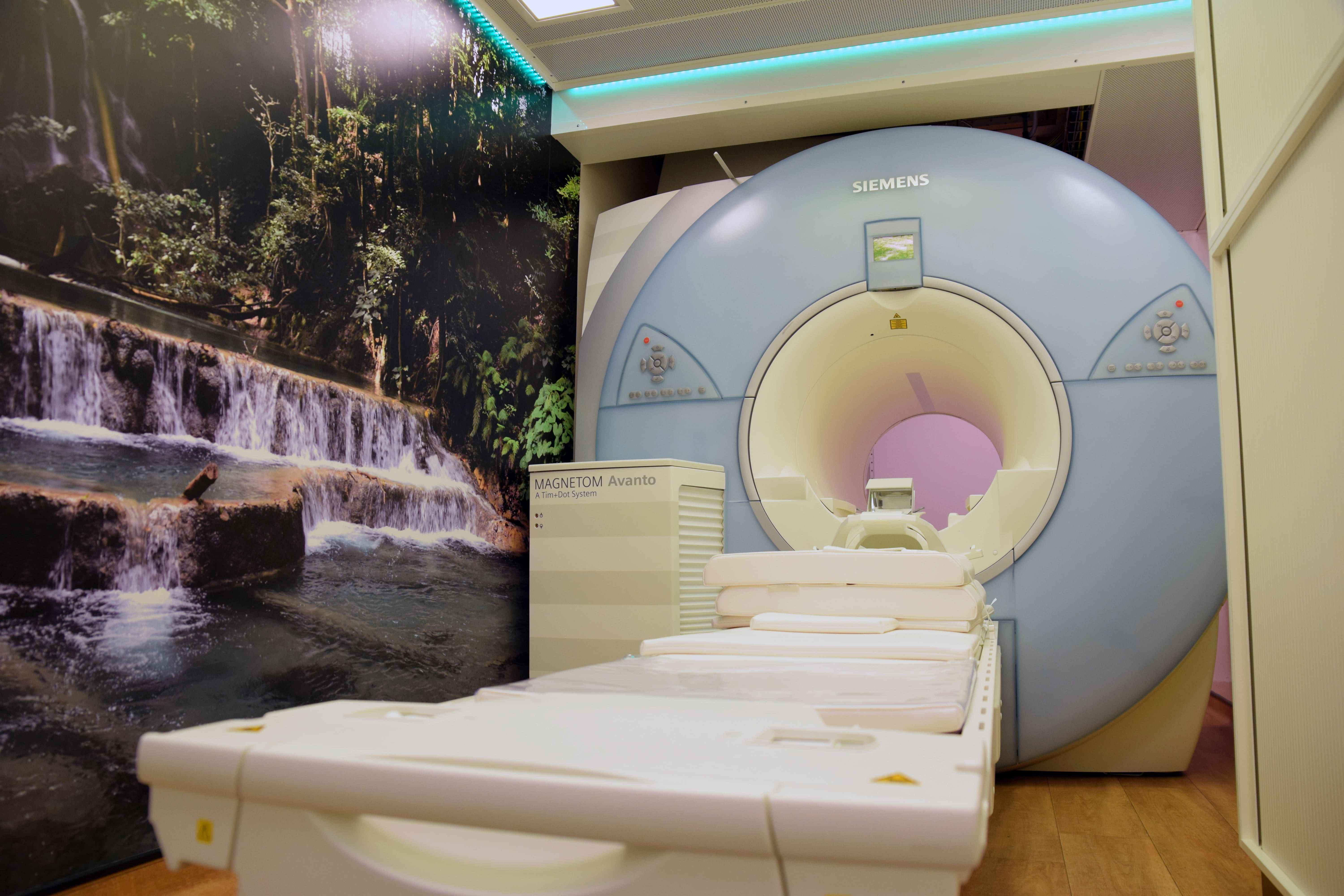 FML MT015 - Fairford Medical